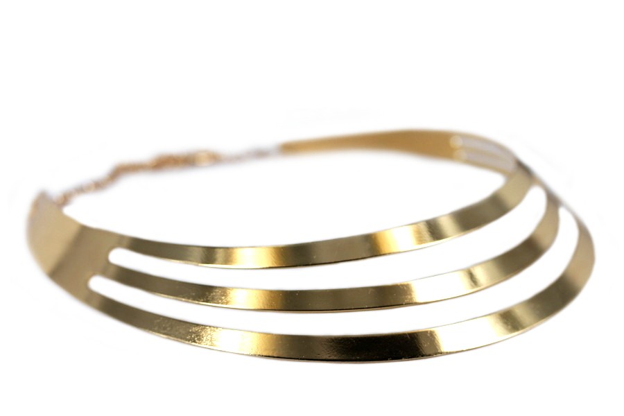 Large et gros collier doré